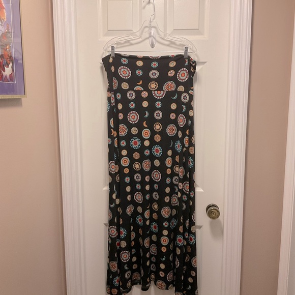 LuLaRoe | Skirts | Llr Black Maxi Skirt With Medallions Size Xl | Poshmark
